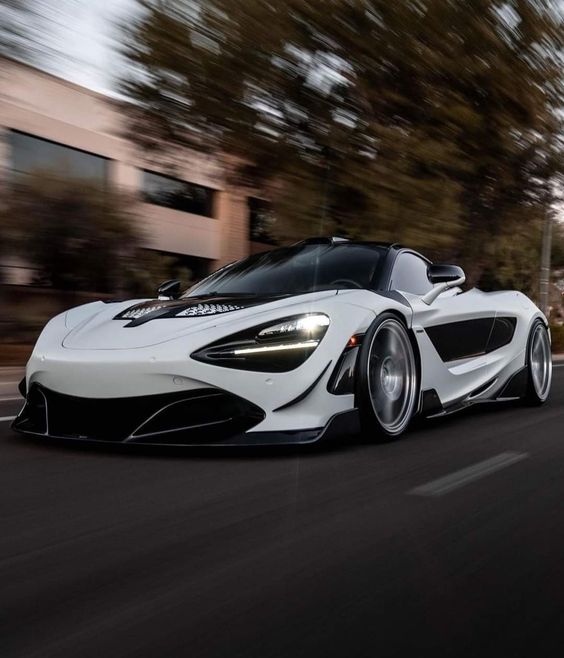 McLaren 720s Carbon Fiber Front Splitter | Eurobahndynamics