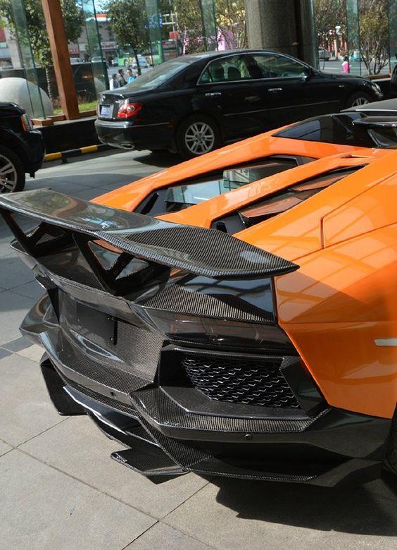 Lamborghini Aventador Artisan Wing with Base Panel | Eurobahndynamics