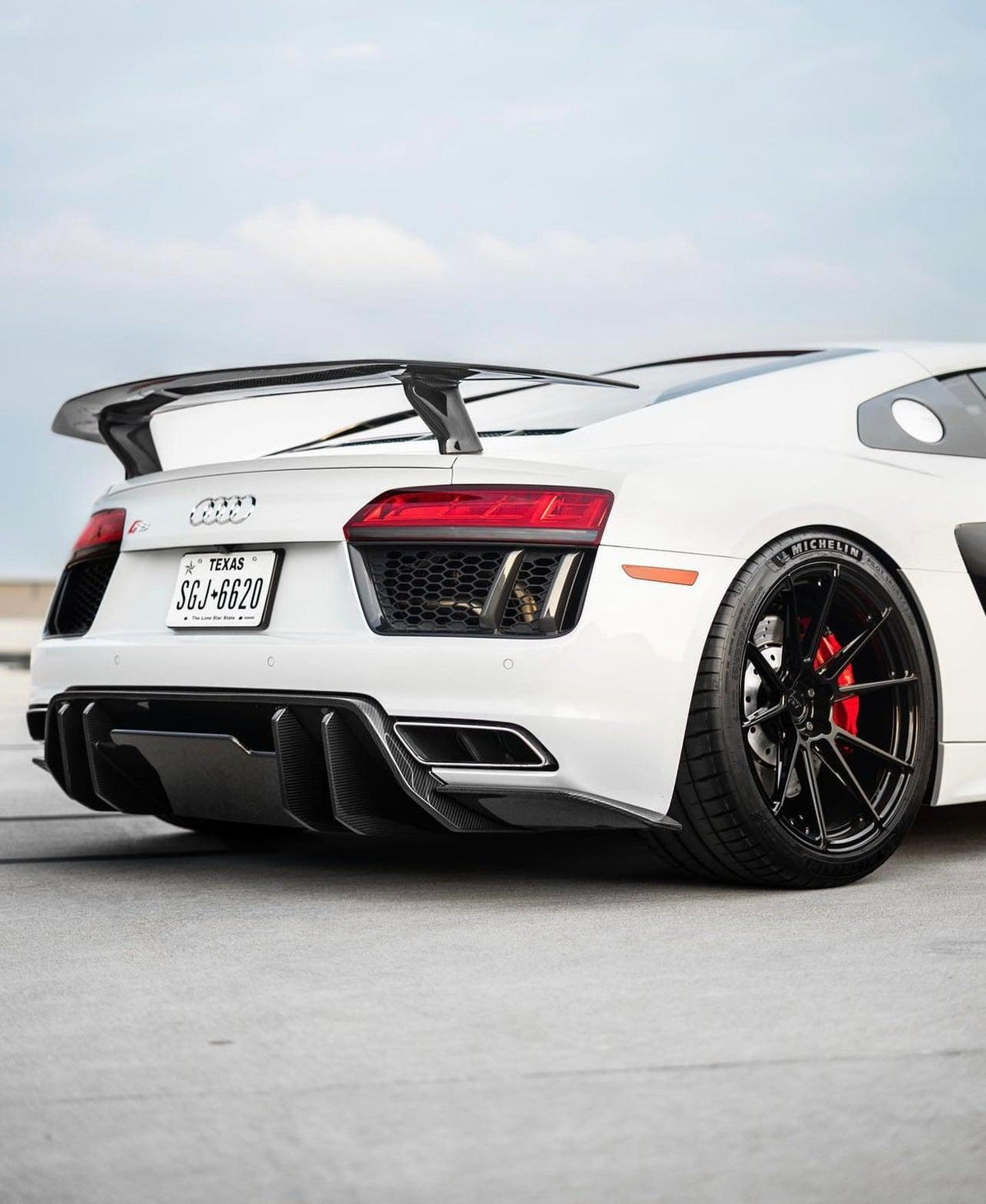 Audi R8 Carbon Fiber Artisan Rear Diffuser | Eurobahndynamics