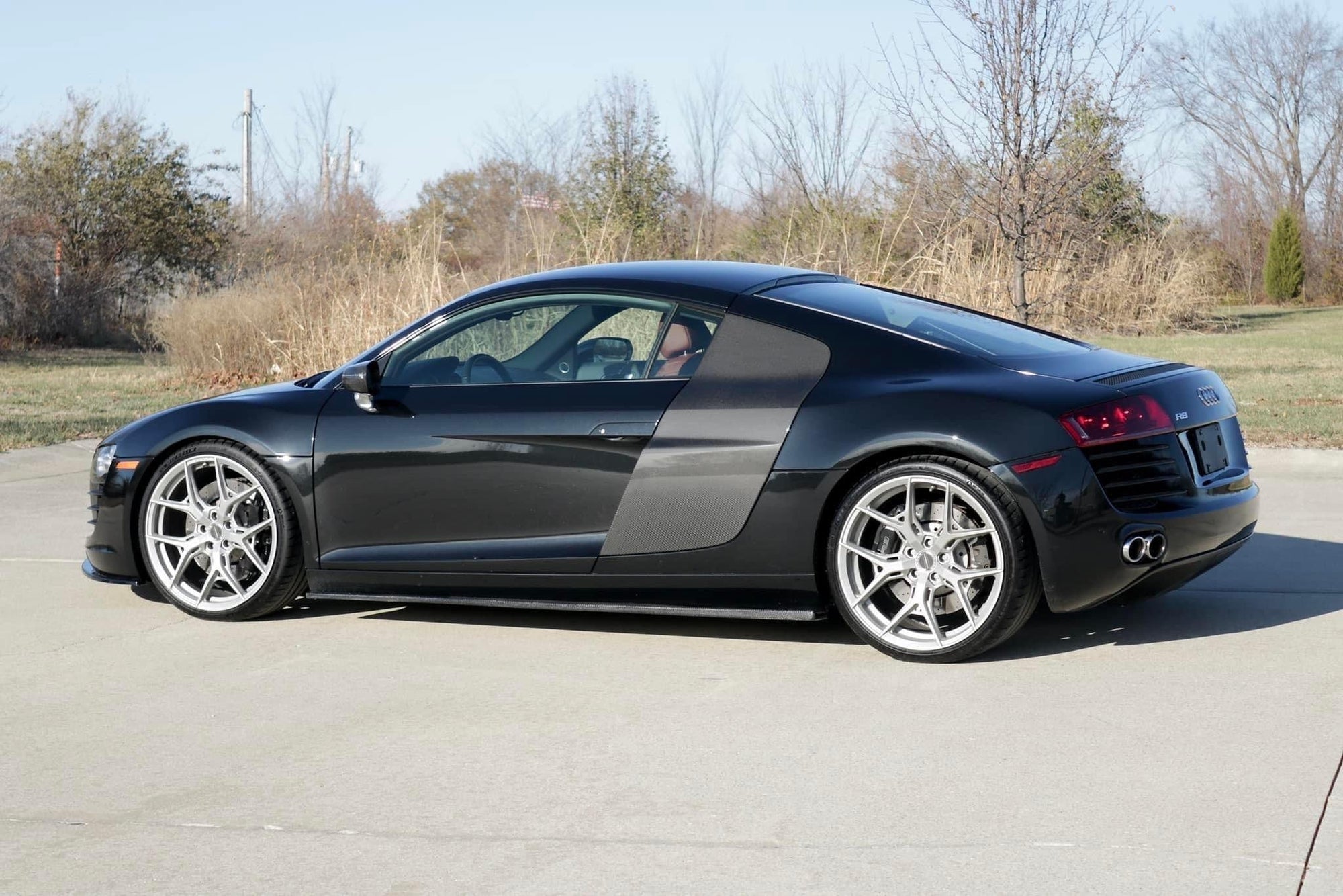 Audi R8 Gen 1 Carbon Fiber Side Skirt Extension