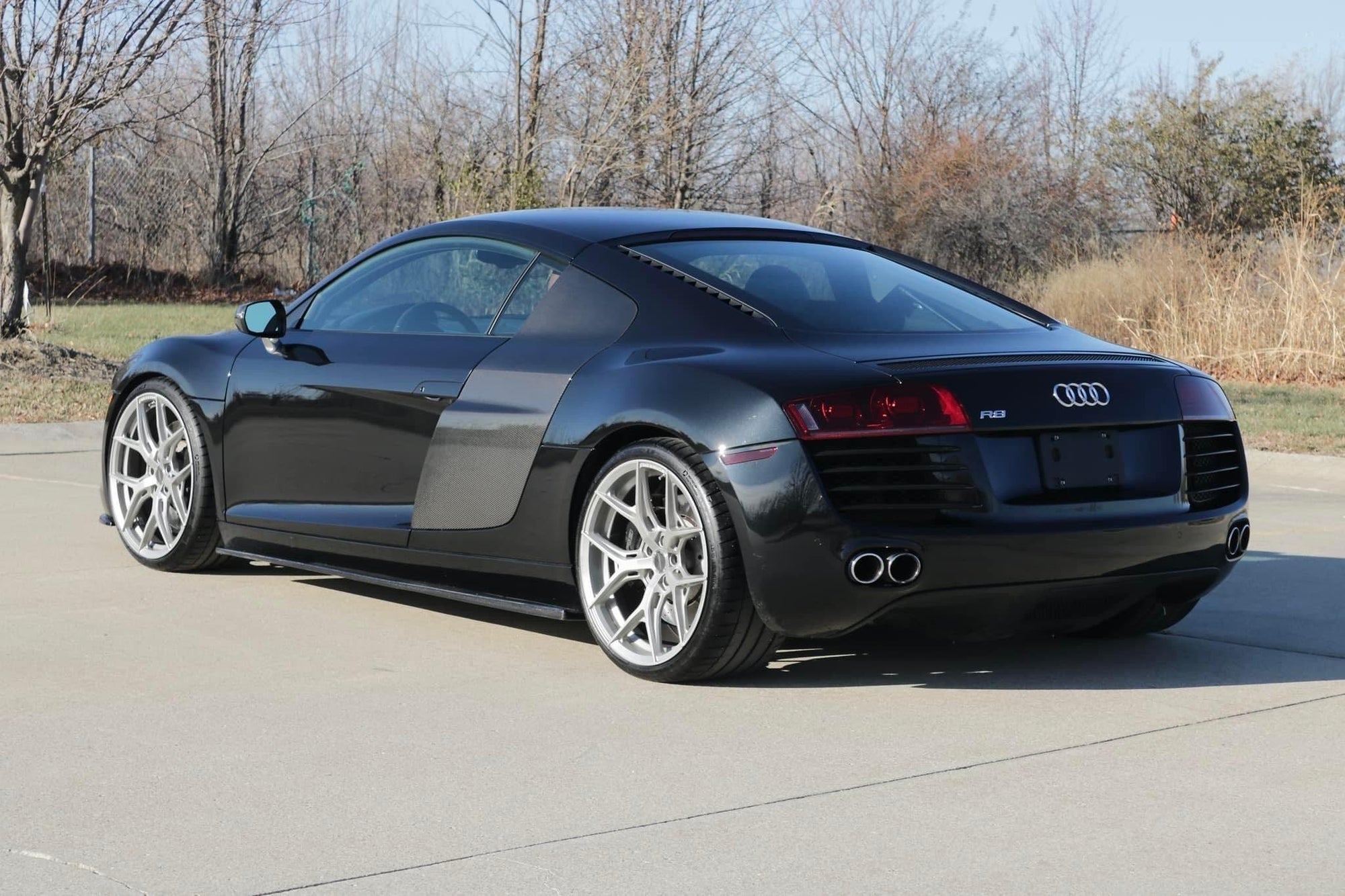 Audi R8 Gen 1 Carbon Fiber Side Skirt Extension